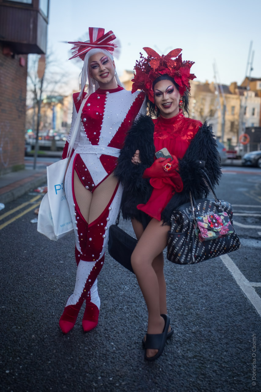 Festive Feathers & Glitter Glory – In Photos dot Org